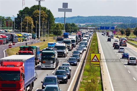 Traffic Jam On Highway Стоковое фото № 6792467 фотограф Erwin Wodicka Фотобанк Лори