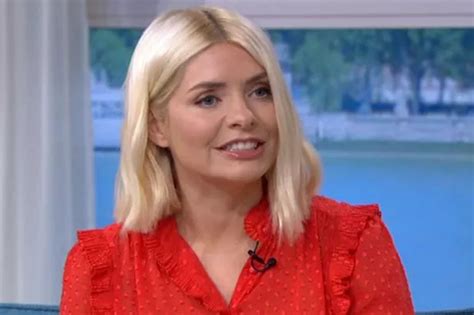 holly willoughby asks couple earning £100 an hour sex camming if it