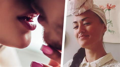 Sofia Har Regelbundna Sexfester Med Sina B Sta V Nner