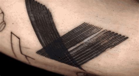  By Refinery 29 S Find And Share On Giphy