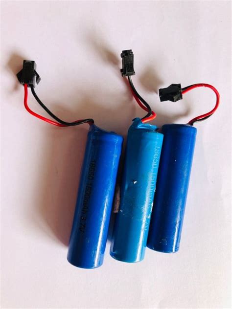 Isi Pcs Batre Baterai Batrai Soket Batre Lampu Emergency Murah Bisa Cod Lazada Indonesia