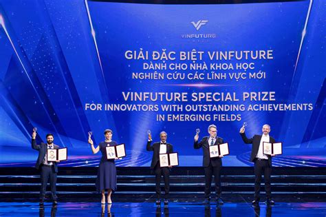 Plant Biologists Win Vinfuture Prize For Developing Self Cloning Crops College Of Agricultural