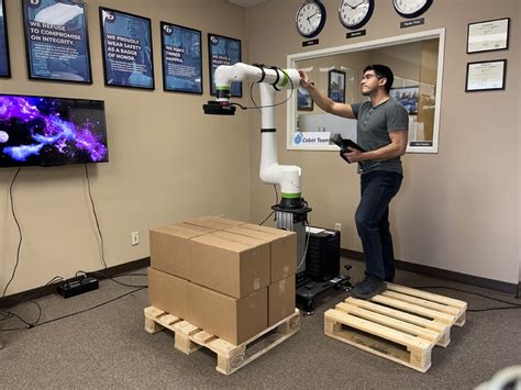 Cobot Team On Linkedin Robotics Automation Palletizingsolution Fanucrobotics Fanucamerica