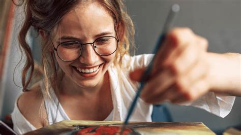 11 Signs Your Unique Intelligence Is Intimidating To People Around You Yourtango