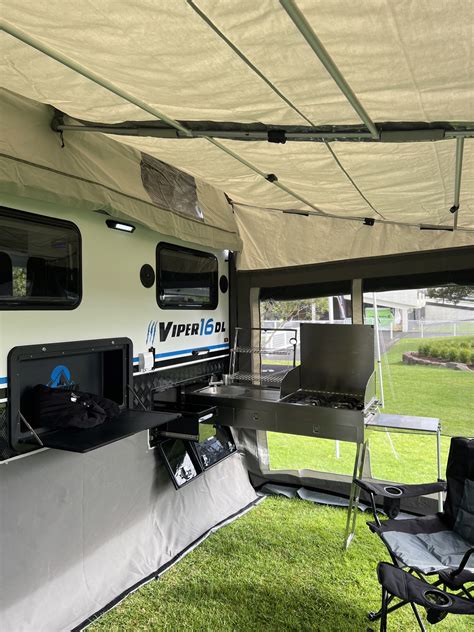 Viper 16 Dlxe Annex Setup Photos