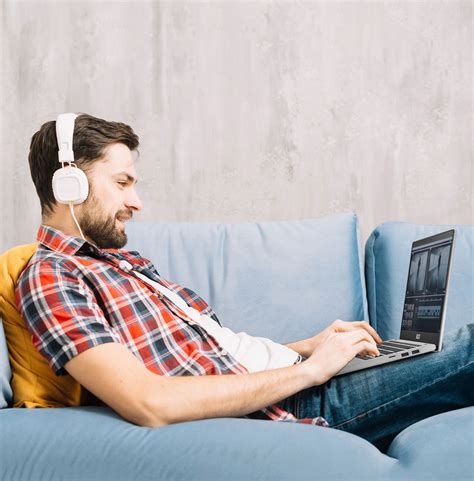 Laptop Msi Modern C M Vn