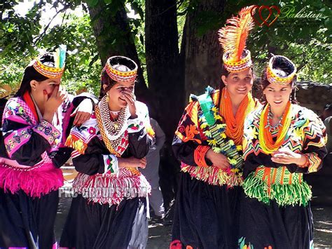 Fun KhybeR Kailash People Kailash Girls