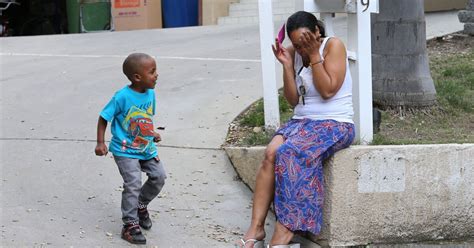 Beyoncé Son petit demi frère dans le besoin n aura pas d argent de son père Purepeople