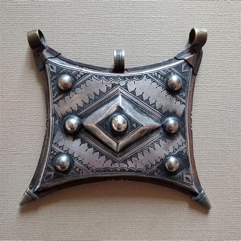 Tuareg Agadez Silver Tcherot Pendant Kazaart