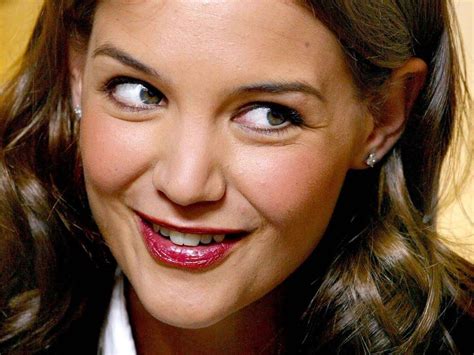 Katie Holmes Sexy Wallpaper Images