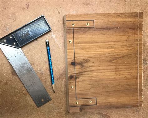 How To Make A Nesting Shelf For Robins DIY Nest Box Plans Nesting Boxes Nesting Boxes Diy