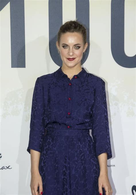 Alba Ribas Style Clothes Outfits And Fashion Celebmafia