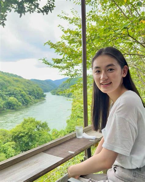 八木莉可子さんのインスタグラム写真 八木莉可子instagram 「地元での写真もう一つ🍃☺️ 滋賀」8月23日 16時30分