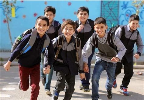 واکنش رئیس شبکه آموزش به گلایه معلمان ادامه کار مدرسه تلویزیونی ایران