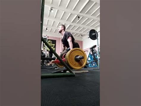 📎Тяга Треп грифа. Тренировка ног в top gym - YouTube