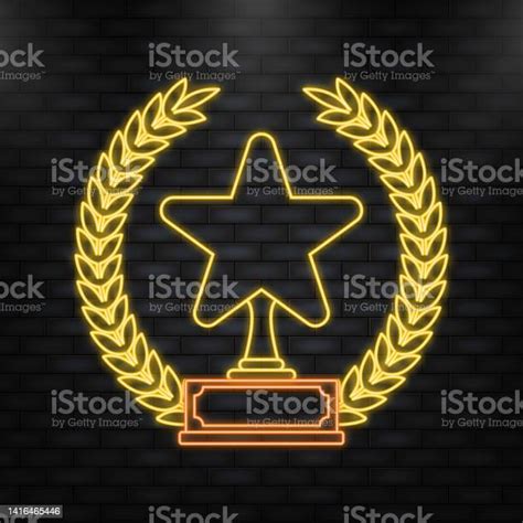 흰색 배경에 털이 골드 컬러의 우승자 컵 벡터 그림입니다 1위에 대한 스톡 벡터 아트 및 기타 이미지 1위 개념 경영자 Istock