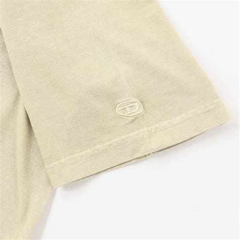 Diesel ディーゼル 半袖tシャツ カットソー メンズ クラック加工プリント T Just C17 買っciao トゥット トゥット