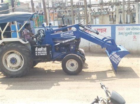 Front End Tractor Loader At 250000 00 Inr In Mohali Popular Engineering Works