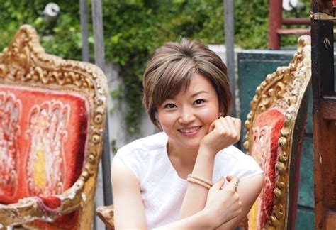 年下男性との恋を育むコツは3つの感情を刺激し続けること DRESS ドレス