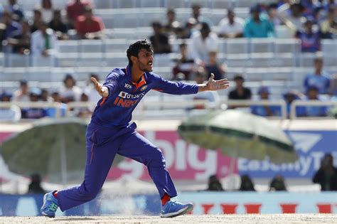 Shahbaz Ahmed Picked Up An Early Wicket On ODI Debut ESPNcricinfo Com