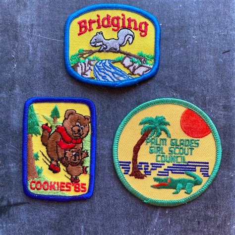 Vintage Girl Scout Patch Cookie Sales Camping Gem