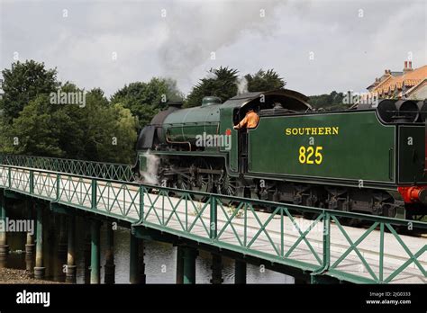 Steam Train Sr S15 Class Locomotive Pulling Red Passenger Carriages Across River Esk North