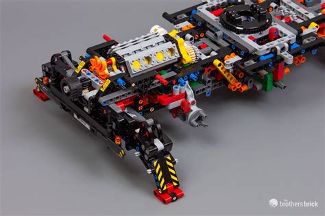 Lego Rough Terrain Crane Review The Brothers Brick The Brothers Brick
