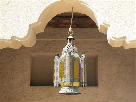 Lamp And Architecture Keri Harvey