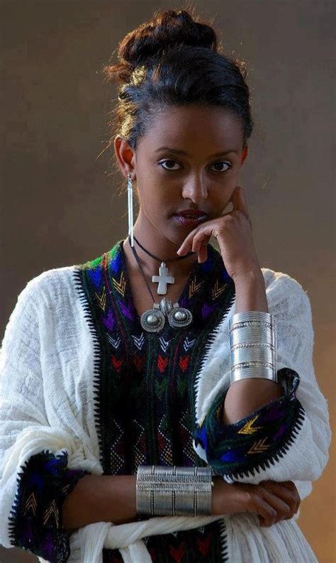 Lady S Style Ethiopian Kamis Jewellery Ethiopian Beauty Ethiopian Dress Ethiopian Hair