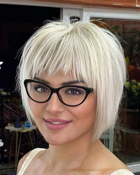 50 Inspiring Short Hairstyles With Bangs For Your Makeover Hair