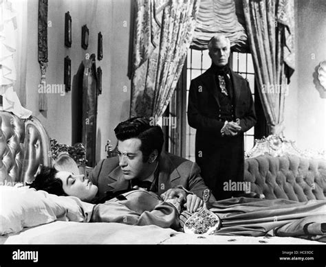 House Of Usher Myrna Fahey Mark Damon Vincent Price 1960 Stock
