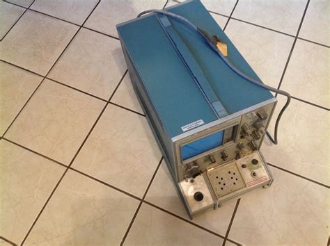 Tektronix Typ 576 Curve Tracer Röhren Kennlinienschreiber 1100000460