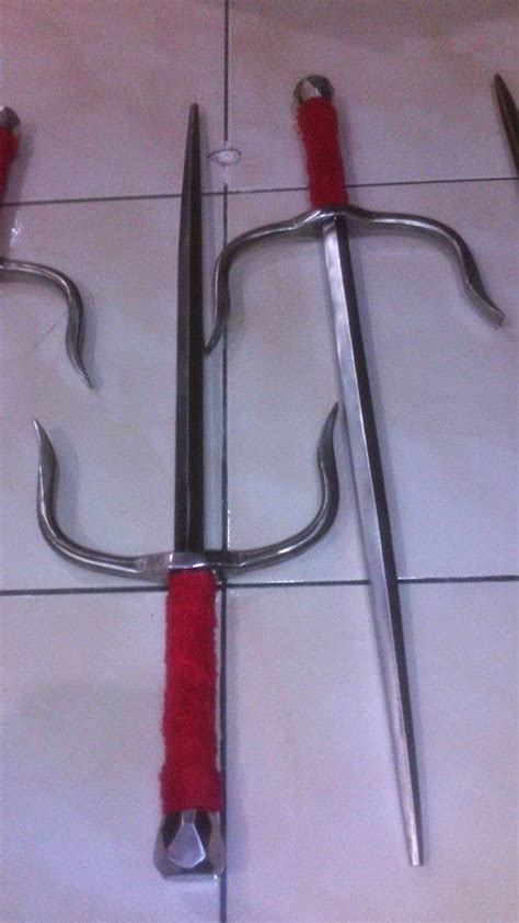 Senjata Tradisi Aku Pembuat Tekpi