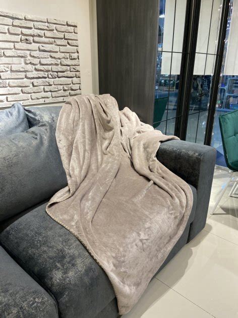 Плед флісовий 170х200см бежевий купити онлайн на Rozetka