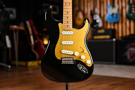 Fender Guitar Guitar Exclusive Roasted Player Stratocaster In Black And