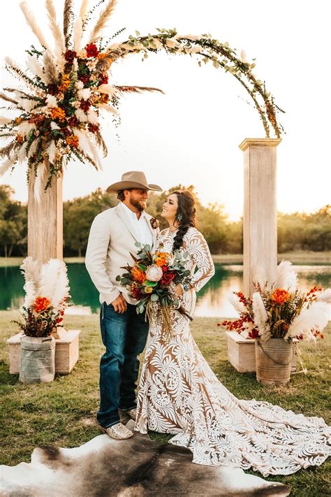 30 Elevated Rustic Country Wedding Ideas That You Can T Miss Artofit
