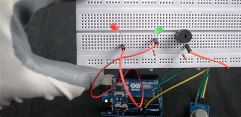 How To Interface Mq2 Gas Sensor With Arduino Uno Diy Arduino Project