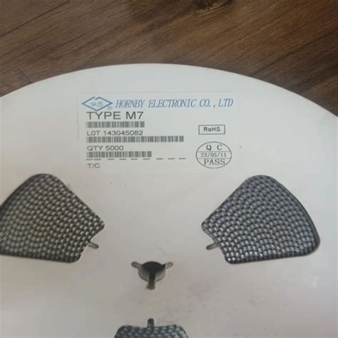 M7 DIODES at ₹ 1/piece | SMD Diode in Mumbai | ID: 2854008316388