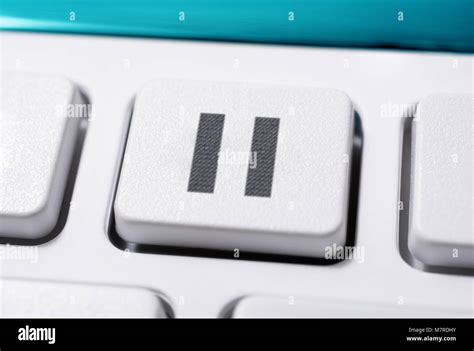 Pause Button Remote Control Hi Res Stock Photography And Images Alamy