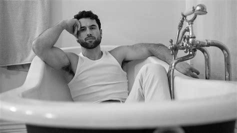 Elle Exclusive ‘episode Three Was A Full 180 Robbie G K On Playing