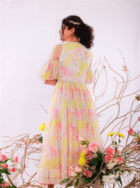 Candy Bloom Thithilii By Sahithee Reddy