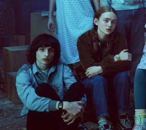 Mike And Max Stranger Things Max Stranger Things Mike Stranger Things