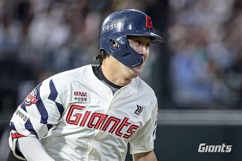 나승엽 컴백5연승 도전인데아쉬움 삼킨 롯데 낙동강 더비 1차전 우천 취소 → 25일 데이비슨vs라일리 맞대결 창원현장
