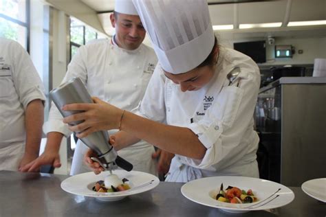 France Formation en restauration se former à la restauration après le bac