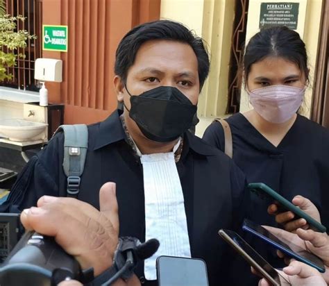 Hakim PN Surabaya Mogok Sidang, Ini Tanggapan LBH Surabaya