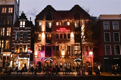 Amsterdam Looks To Ban Red Light District Sex Workers From Windows