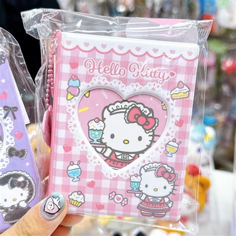 日本直送hello Kitty黑皮新款新系列接鏡相簿 Hawaiitoys