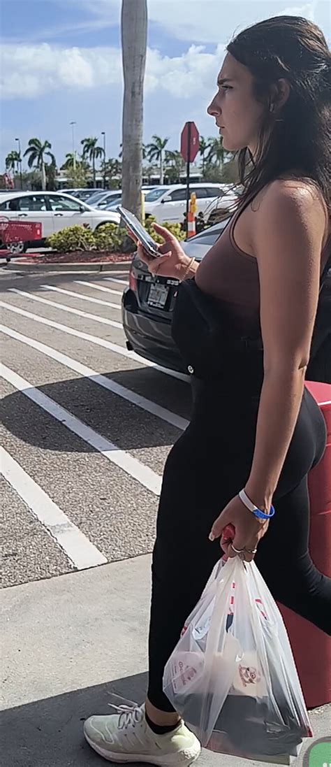 Gorgeous Target Girl Catches Me I Think Kinda Forum