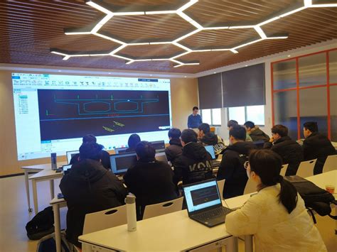 强化学生工程软件应用能力，提升毕业设计质量 —我院举办桥梁博士软件培训会 金陵科技学院 建筑工程学院