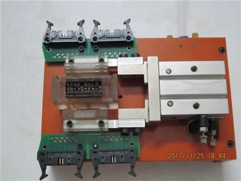 测试机架 机械机架 机架机柜 大山谷图库